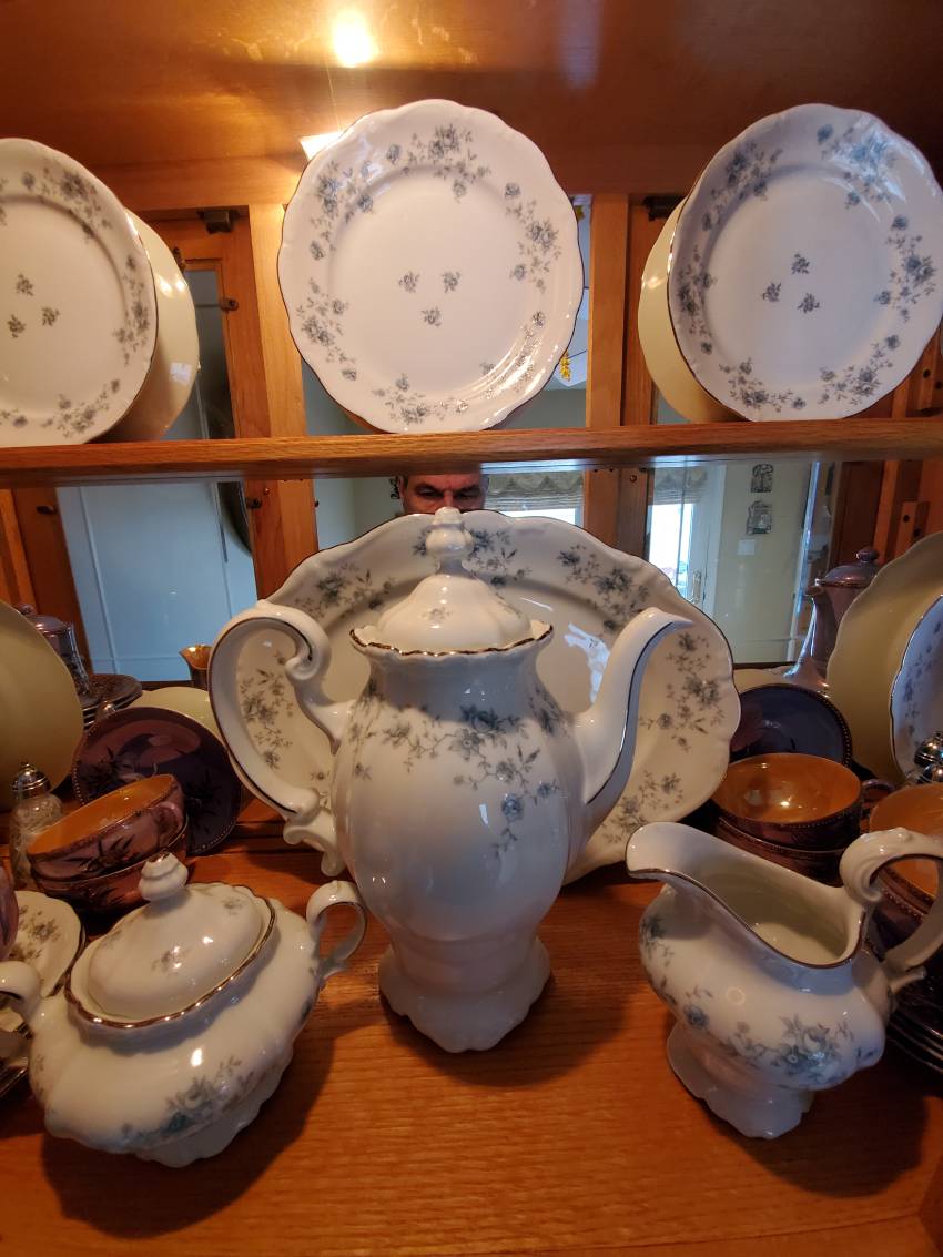 Dish Night At The Movies - Retro Reminiscing Video and Pictures - Do ...